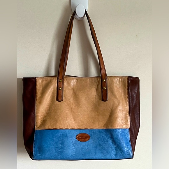 Fossil | Bags | Fossil Zoey Pebbled Leather Tan Blue Brown Double ...